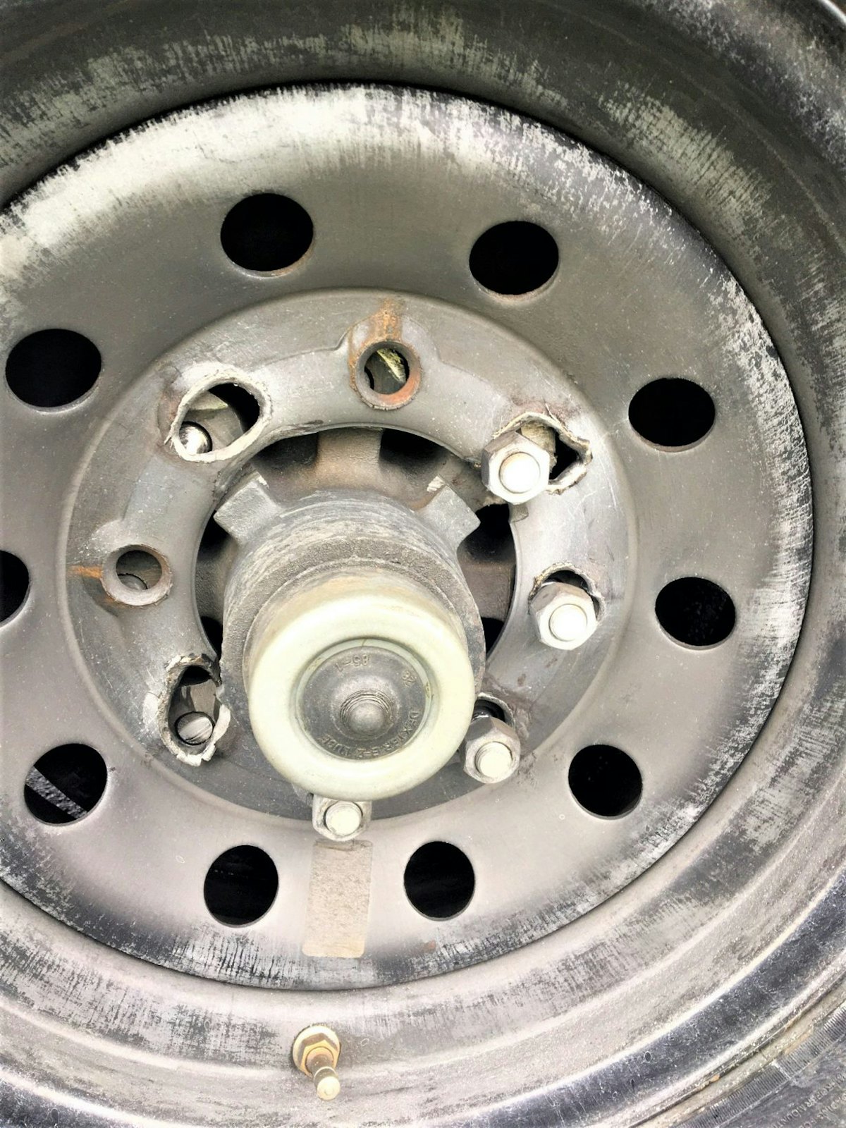 Damaged truck wheel on the verge of falling off spotted on the move ...